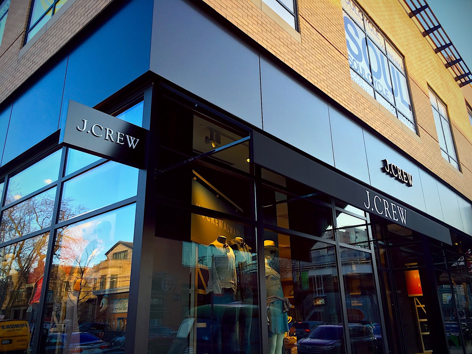 J. Crew opens on Chicago’s Southport Corridor – Southport Corridor News ...