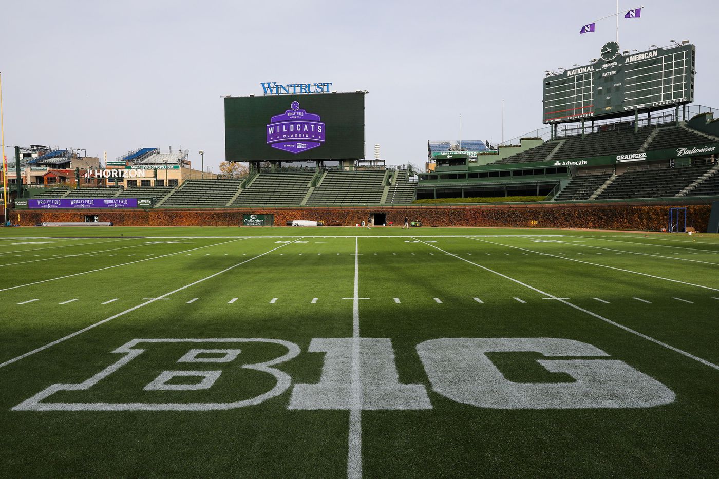 Northwestern Transformed Wrigley Field Into A Football Stadium And It ...