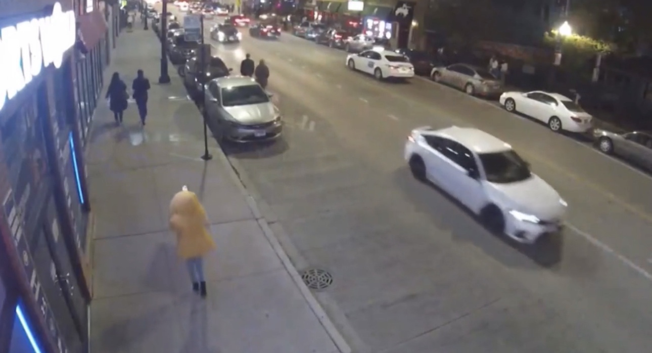 ‘We’re All Extremely Concerned:’ Wrigleyville Residents Meet With CPD ...